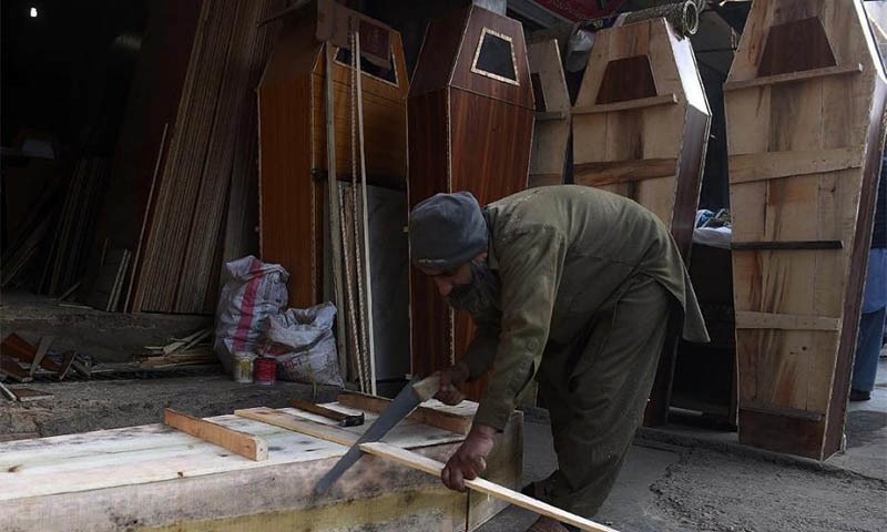 Deadly attacks drive Pakistan coffin boom - Pakistan - DAWN.COM