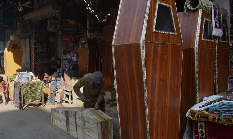 Deadly attacks drive Pakistan coffin boom - Pakistan - DAWN.COM