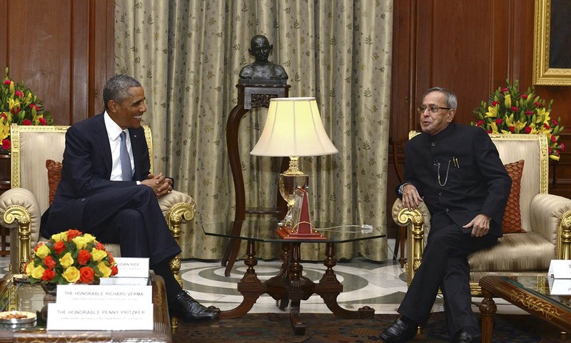 Obama's visit to India: Of handshakes and hugs - World - DAWN.COM