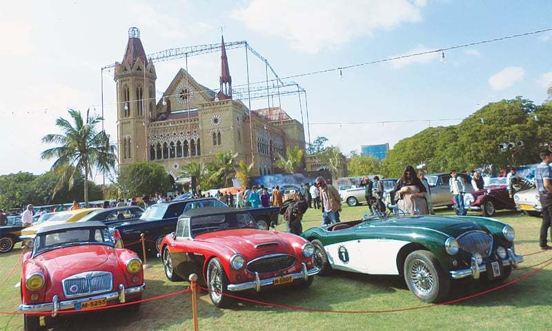 Quaid’s Rolls Royce among vintage cars pulling crowds at annual show ...
