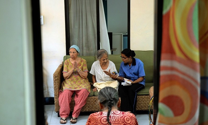 Indians break from family living in twilight years - World - DAWN.COM