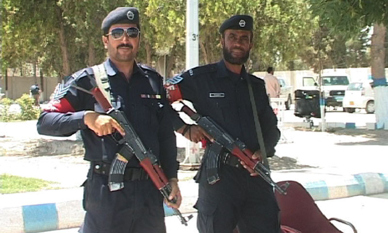 Seven held during FC operation - Pakistan - DAWN.COM