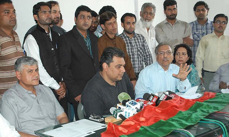 PTI seeks printing of ballot papers outside Karachi - Pakistan - DAWN.COM