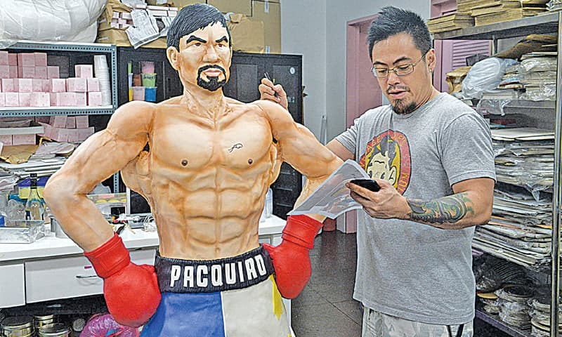 Filipino baker makes life-size cake of Pacquiao - Newspaper - DAWN.COM