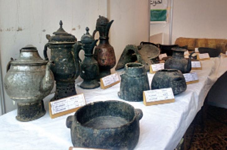 Gilgit-Baltistan crafts attract visitors in throngs - Newspaper - DAWN.COM