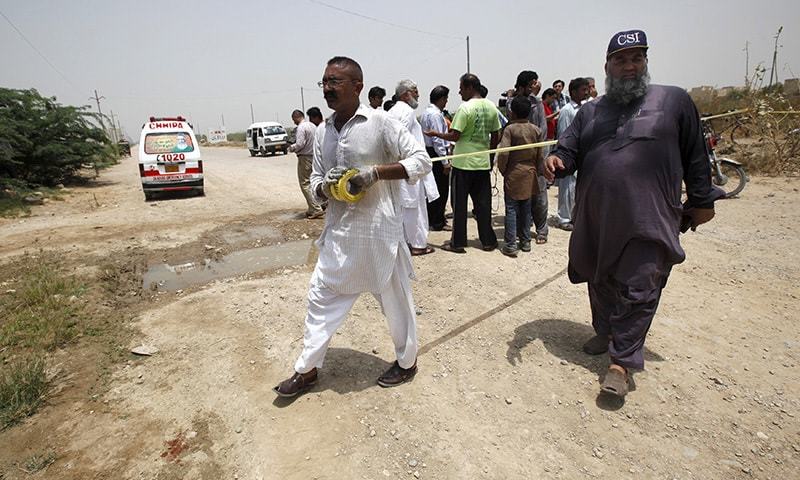 43 killed in attack on bus carrying Ismailis in Karachi - Pakistan ...