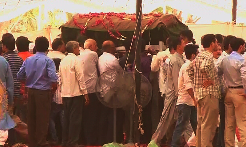 Karachi bus attack: Ismaili community bids final farewell to 43 loved ...