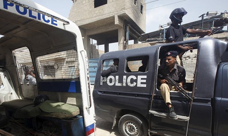 Gunmen kill three cops in Karachi - Pakistan - DAWN.COM