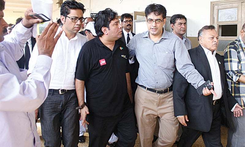 FIA gets remand of Axact chief, four others - Newspaper - DAWN.COM