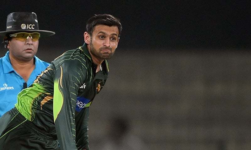 Malik all praise for Azhar, Waqar and Mushtaq - Sport - DAWN.COM
