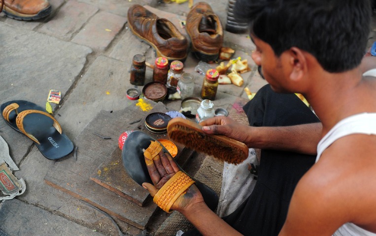 Cobblers adding to the list of skilled labour in India - World - DAWN.COM
