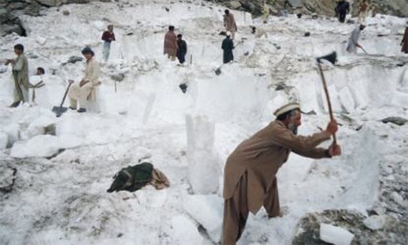 Power outages force Dir people to rely on mountain ice - Pakistan ...