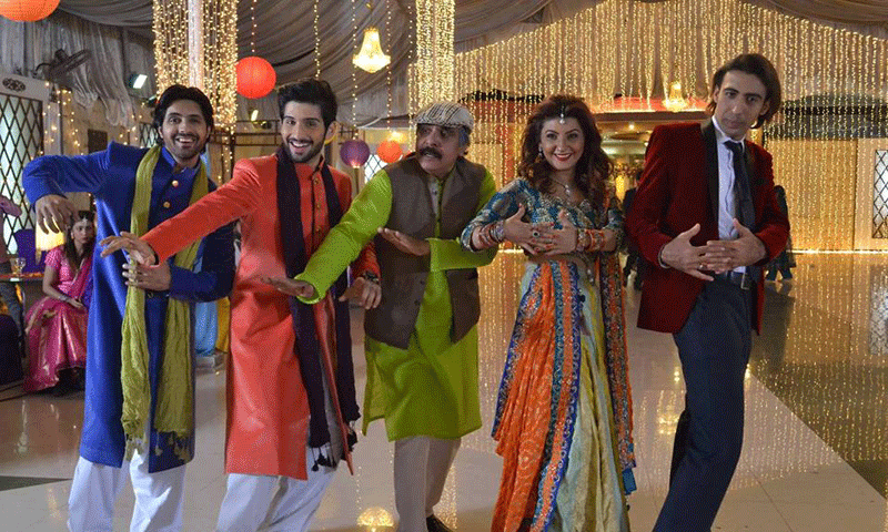 Another item number! Hulla Gulla takes song and dance up a notch - DAWN.COM