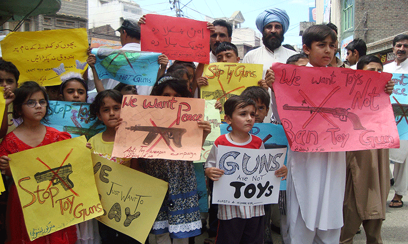 Awareness walk in Swat against toy weapons - Pakistan - DAWN.COM