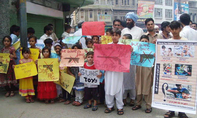 Awareness walk in Swat against toy weapons - Pakistan - DAWN.COM