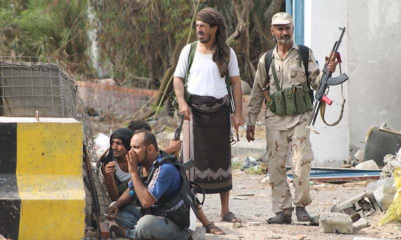 Heavy civilian casualties as Aden battle rages - World - DAWN.COM