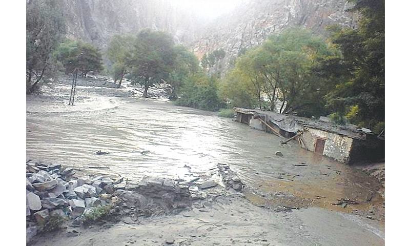 Torrential rain adds to misery of flood-hit Chitral - Pakistan - DAWN.COM