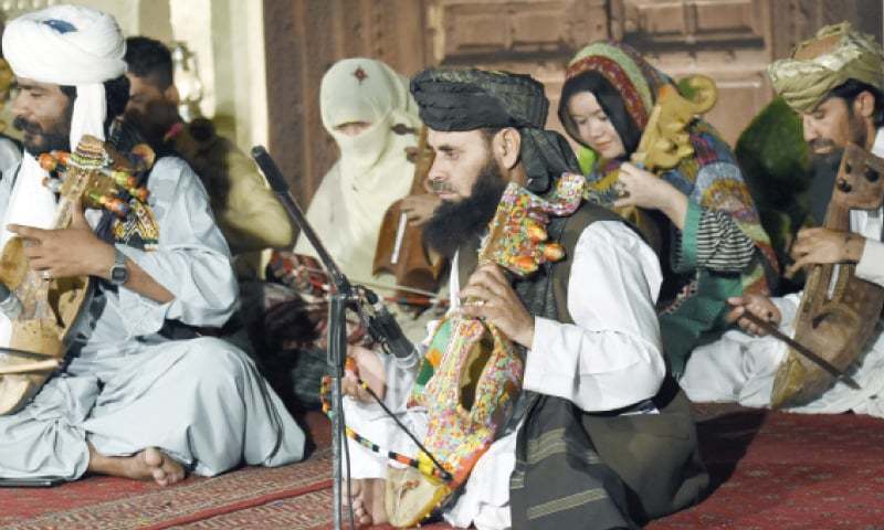 Folk music of Balochistan echoes in Islamabad - Newspaper - DAWN.COM