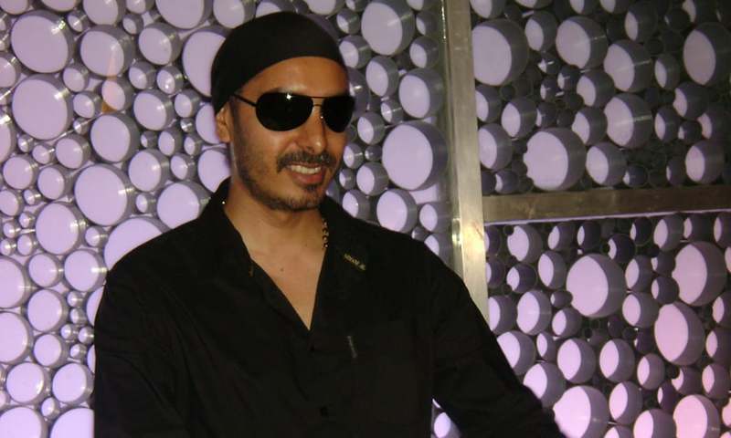 Indian singer Sukhbir Singh dodges authorities at Lahore airport ...