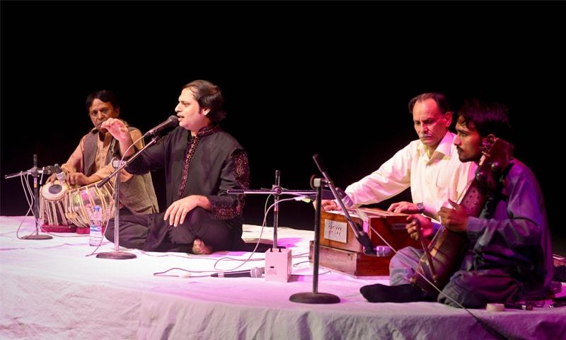 Sangat enthrals classical music lovers at Napa - Newspaper - DAWN.COM