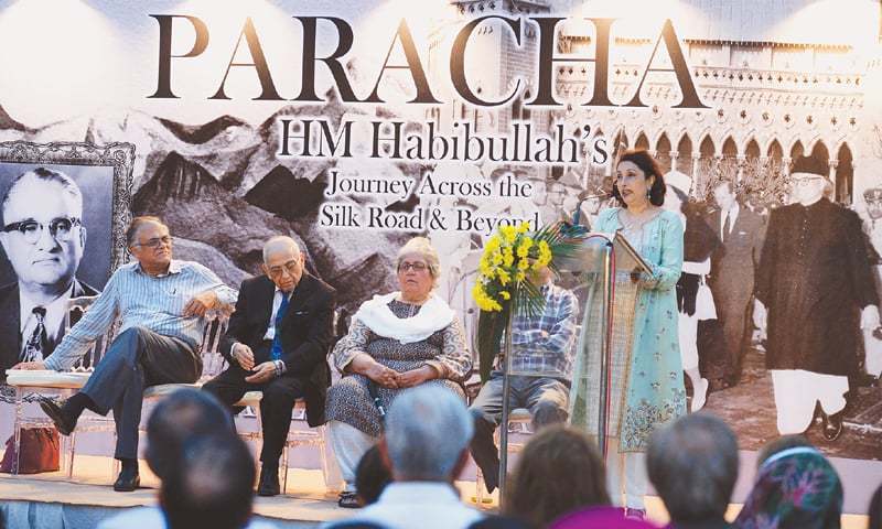 Book on former Karachi mayor Habibullah Paracha launched - Newspaper ...