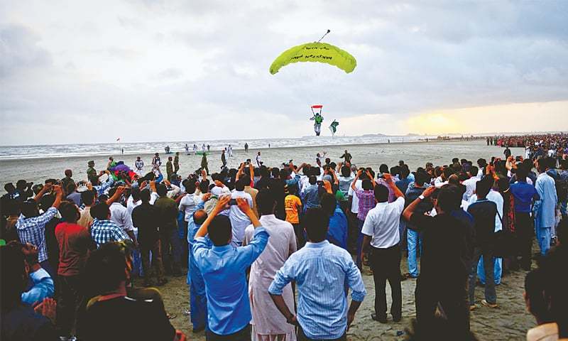 Armed forces hold programmes to celebrate Defence Day in Karachi ...