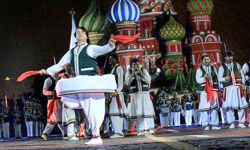 Pak military band performance admired in Russia - Pakistan - DAWN.COM