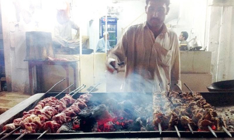Traditional barbecue ‘wreeta’ gaining popularity - Pakistan - DAWN.COM