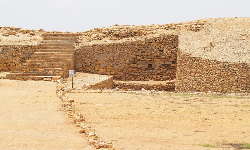 Bhambore: the city of mystery and romance - Newspaper - DAWN.COM