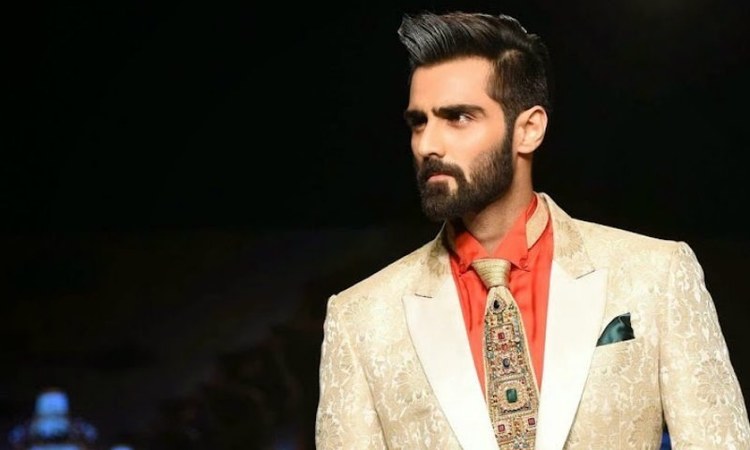 The boys weigh in: Yay or nay to a ruby pout? - Culture - Images