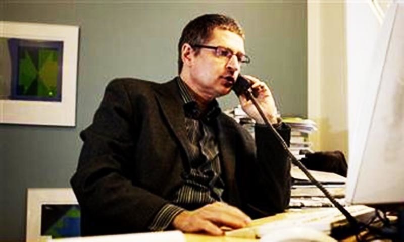 Editor who published controversial cartoons steps down - World - DAWN.COM