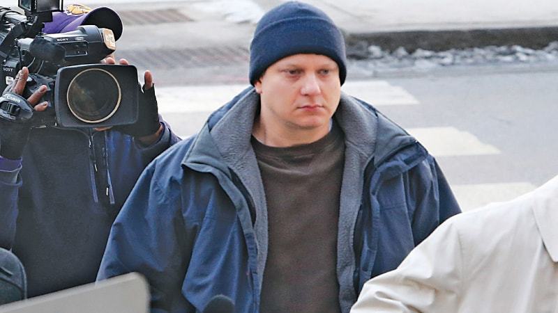 Chicago cop charged with murder in killing of black teen - World - DAWN.COM