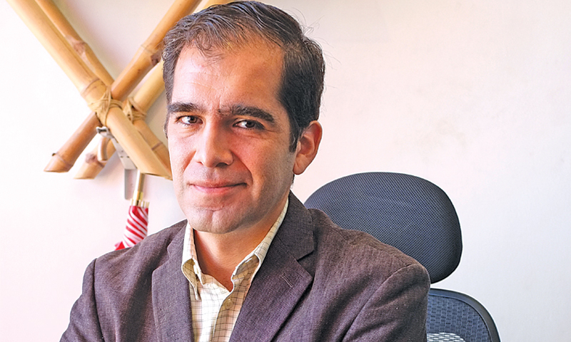 A touch of Mexican Josh - People - Aurora