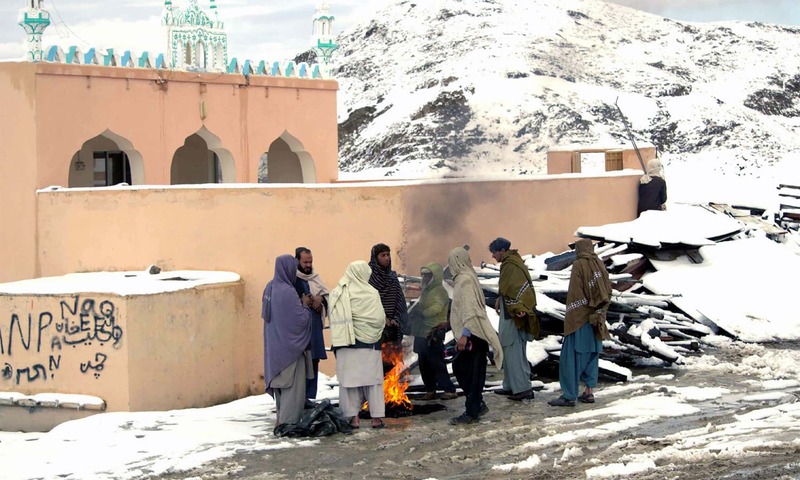 In pictures: Quetta sees first snowfall of the season - Pakistan - DAWN.COM