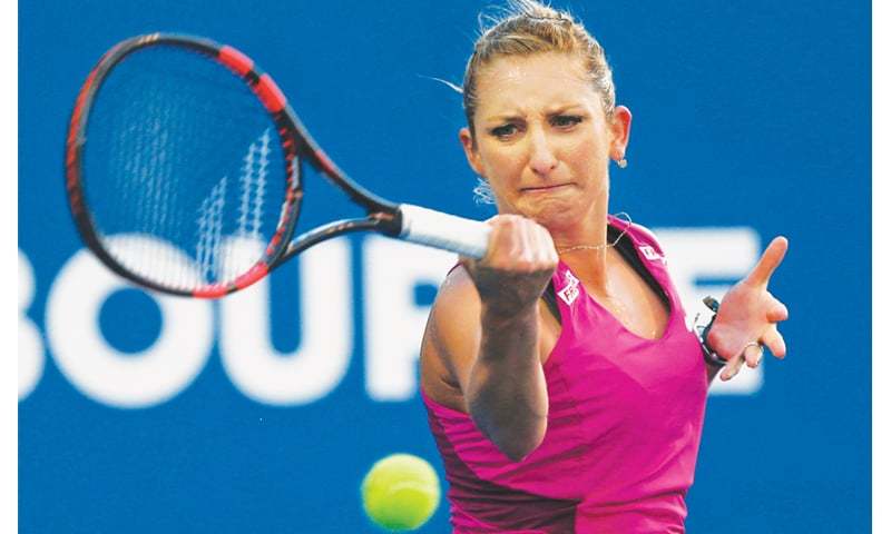 Hewitt goes into retirement, Murray marches on - Newspaper - DAWN.COM