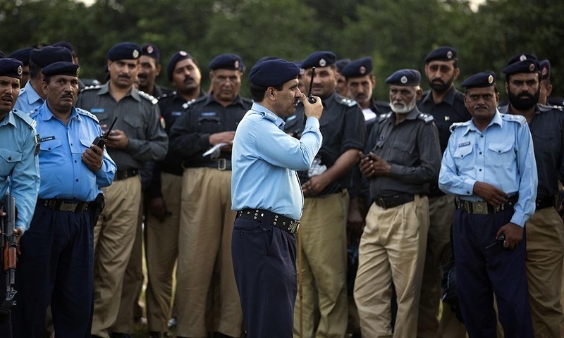 Reforms call for amendment to CrPC, increased police funding - Pakistan ...
