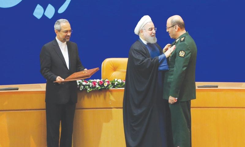Iran awards medals of honour to its negotiators - World - DAWN.COM