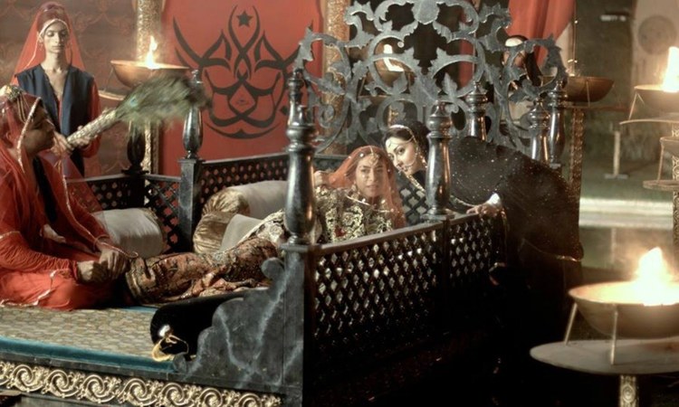 How Ali Xeeshan's grand costumes bring Mughal TV drama Mor Mahal to ...