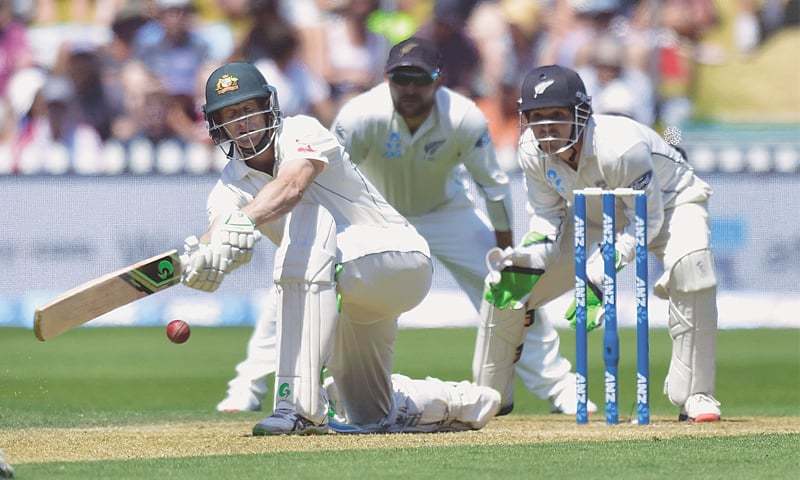 Voges, Khawaja centuries put Australia in lead - Newspaper - DAWN.COM