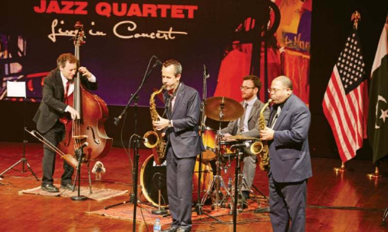 Blending jazz with Pakistani classical music - Newspaper - DAWN.COM