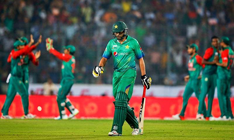 Afridi returns, likely to address media - Sport - DAWN.COM