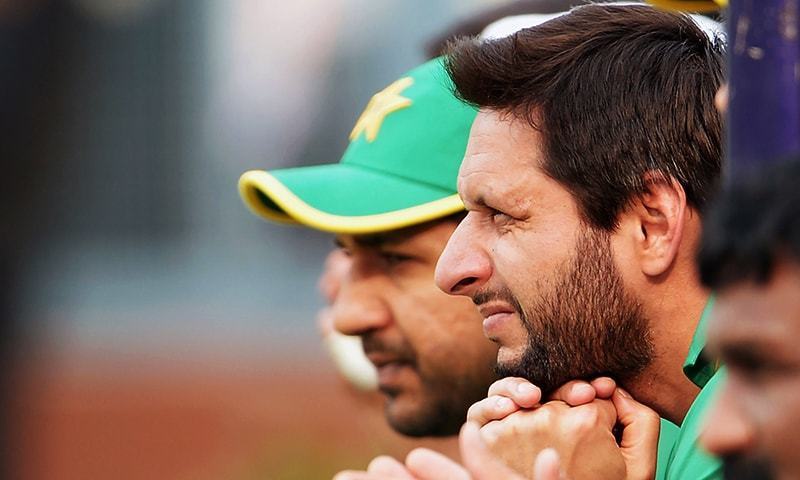 Afridi’s googly: How would India react if Dhoni professed love for ...
