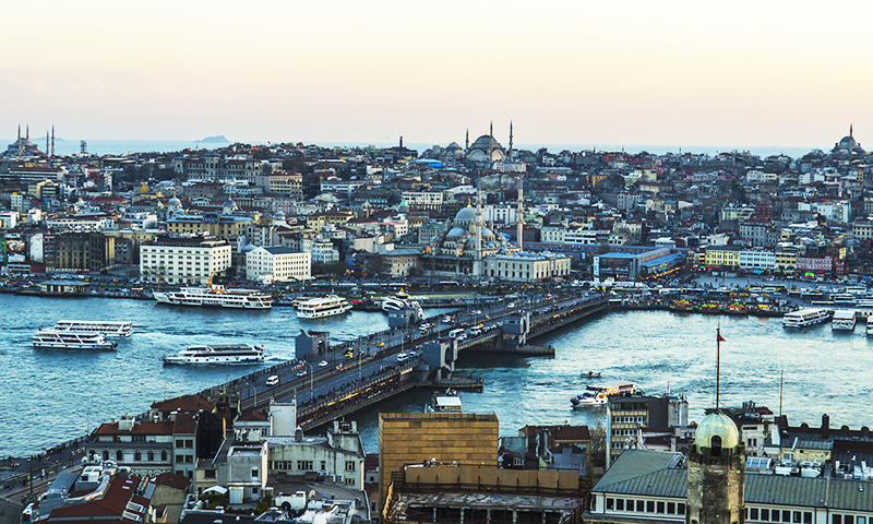 Istanbul: Walking through the greatest empires - DAWN.COM