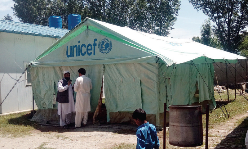 Delay in reconstruction of Oghi hospital protested - Newspaper - DAWN.COM