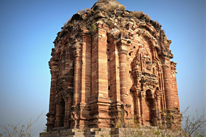 In the footsteps of Rajas: A journey through the soul of Potohar - DAWN.COM