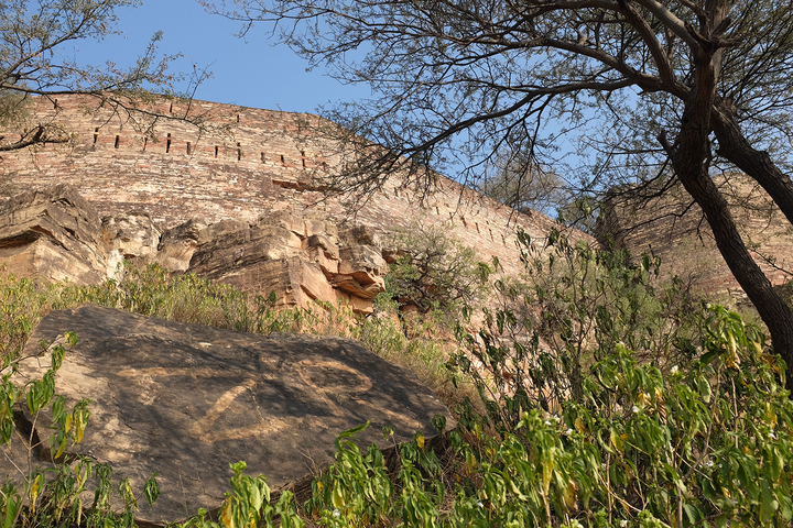 In the footsteps of Rajas: A journey through the soul of Potohar - DAWN.COM