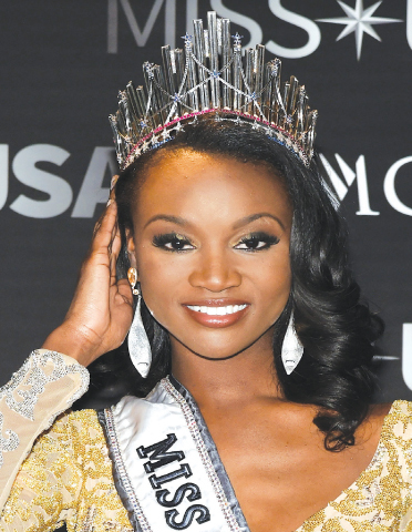 Army officer wins US beauty pageant - Newspaper - DAWN.COM