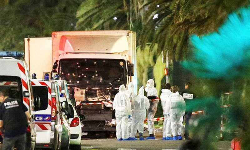 At least 84 dead in France truck attack - World - DAWN.COM