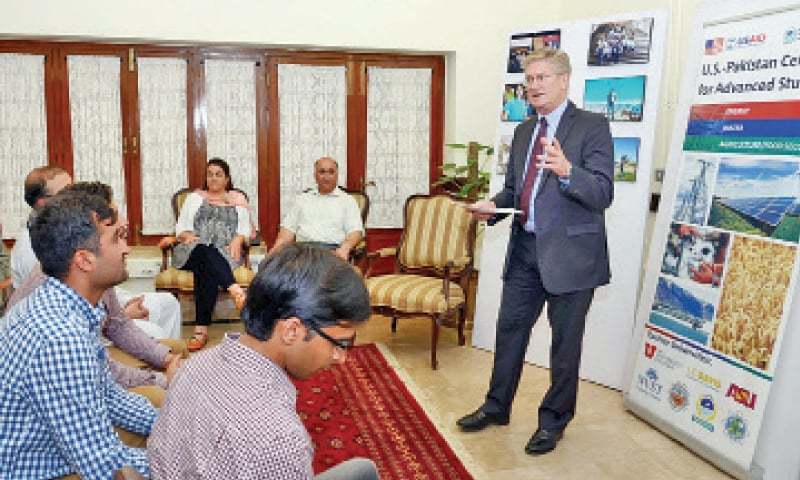 UET students, teachers return from US - Newspaper - DAWN.COM