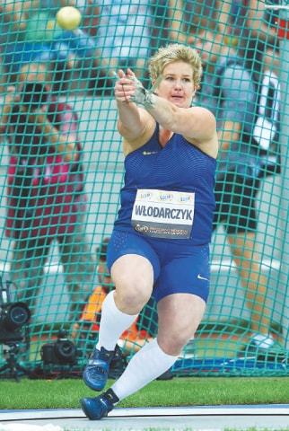 Wlodarczyk breaks own world record - Newspaper - DAWN.COM